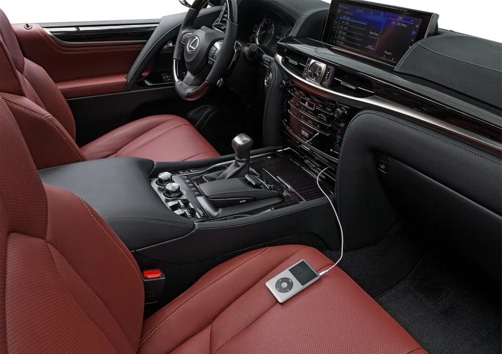 StriveME - لكزس 2016 LX مواصفاتها واسعار المستعمل في السعودية